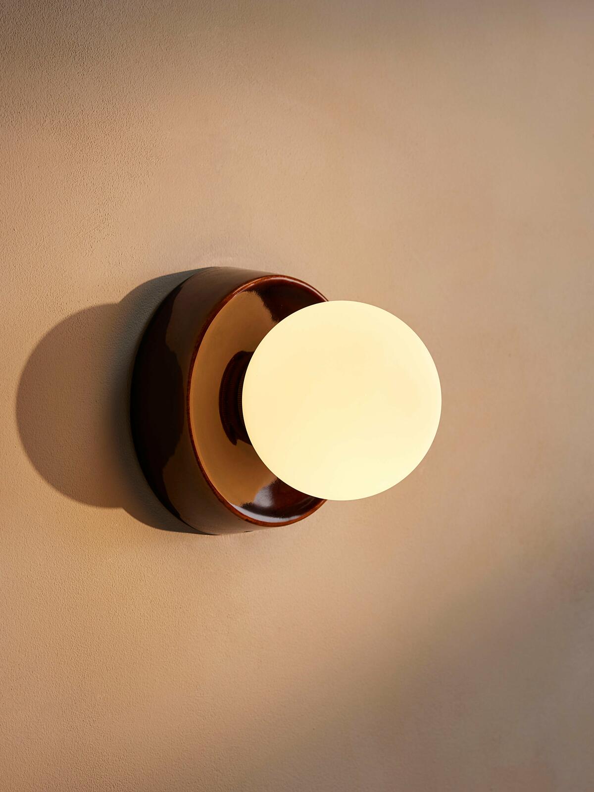 SOPHIA WALL LIGHT – OBERY